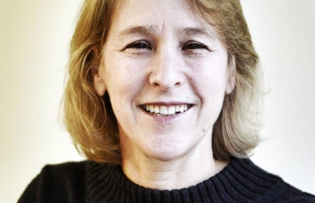 Afternoon Buzz 12.2.22 – Jen Dieringer of Community Legal Aid & Dr ...